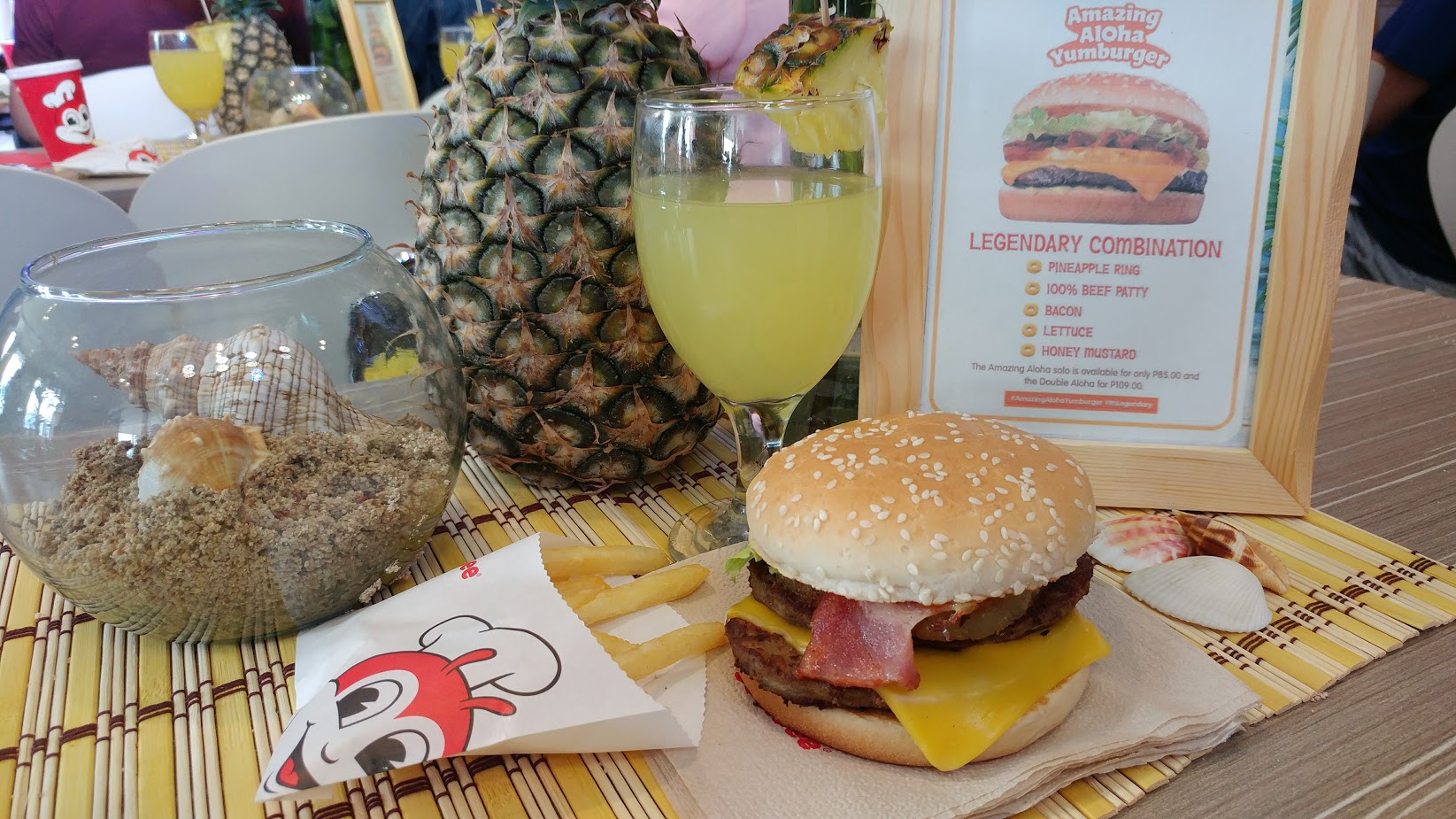 jollibee amazing aloha yumburger 3 - Chasingcuriousalice